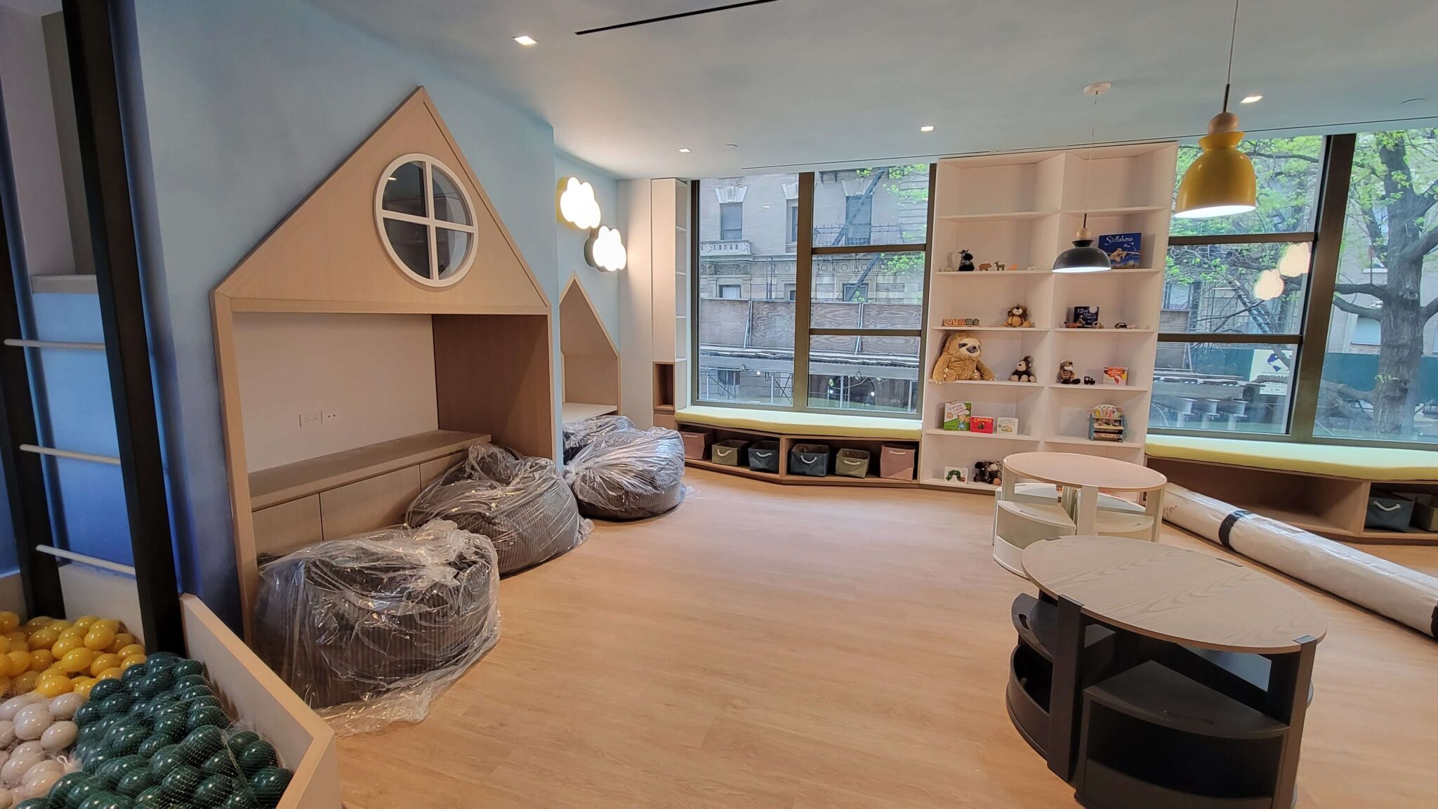 Millwork in NYC | Custom Woodwork for Commercial Space | NY Loft